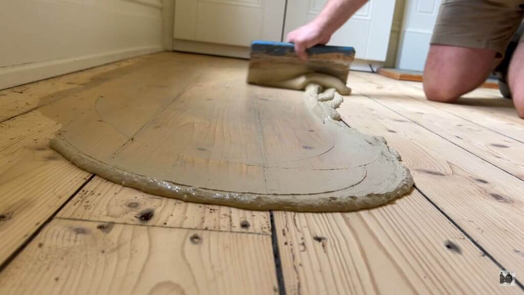 Should you leave gaps between floorboards? - Mr Sander®