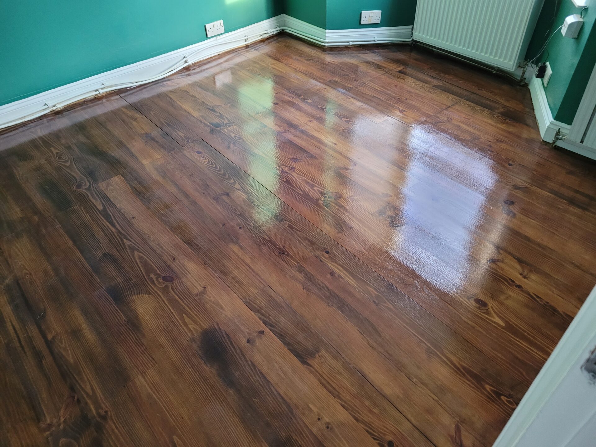 The Art of Floor Staining: Unlocking Rich Colours with Bona Craft Oils ...