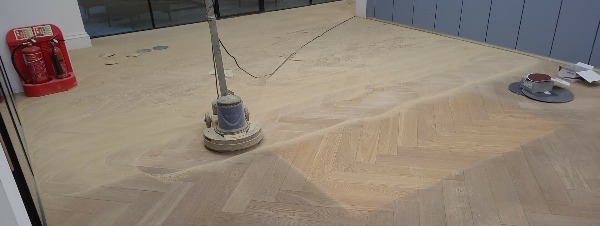 The Importance of Screening in Floor Sanding Techniques - Mr Sander®