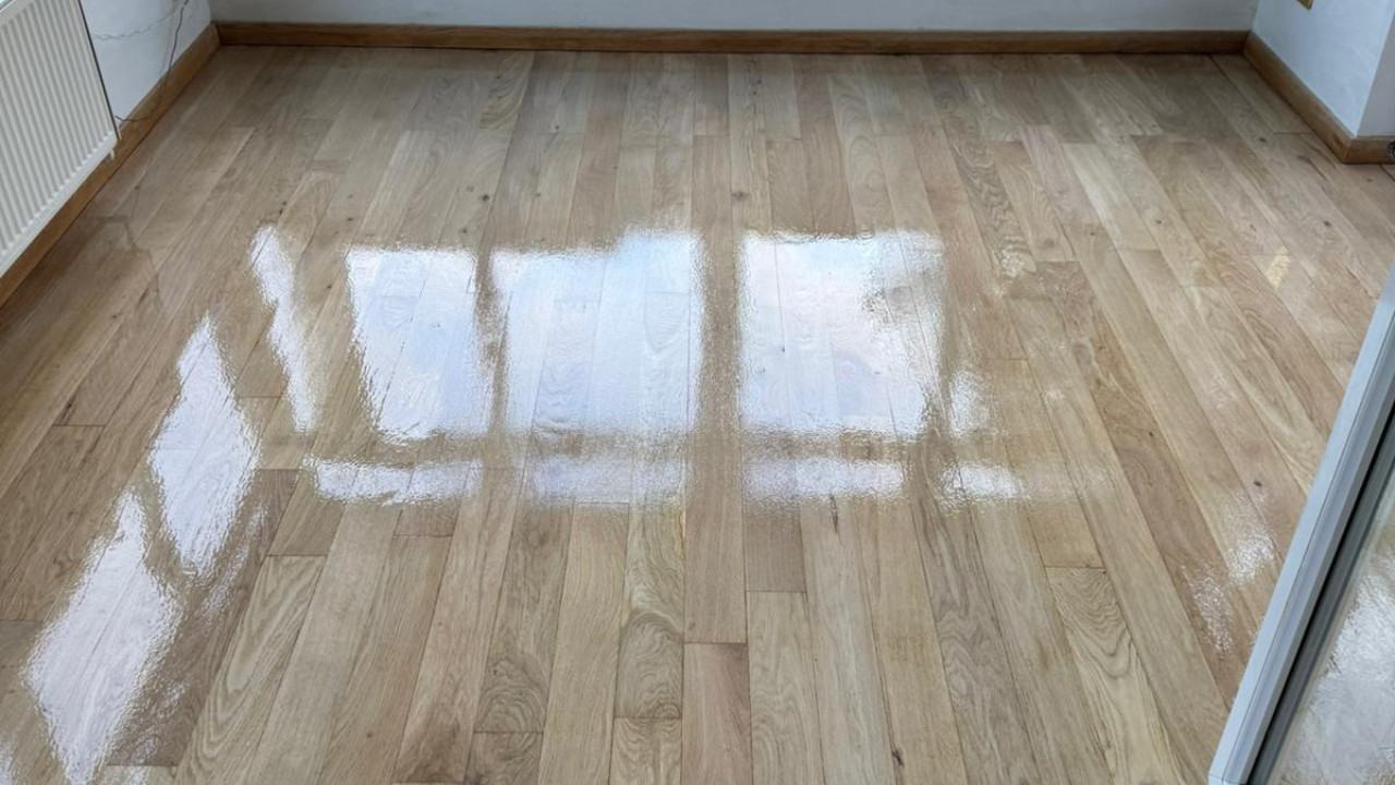 Restoring Shine: Oil Vs. Lacquer Finishes After Wood Floor Sanding | Mr ...