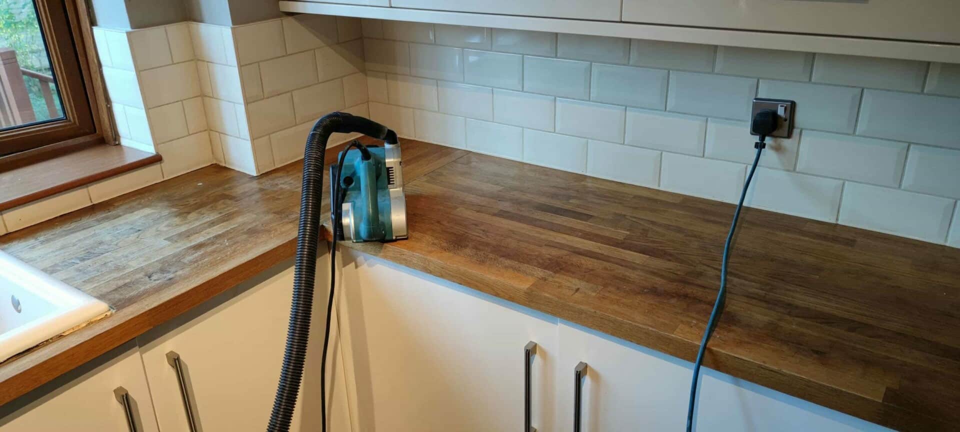 DIY Guide: How to Sand Your Kitchen Worktop - Mr Sander®